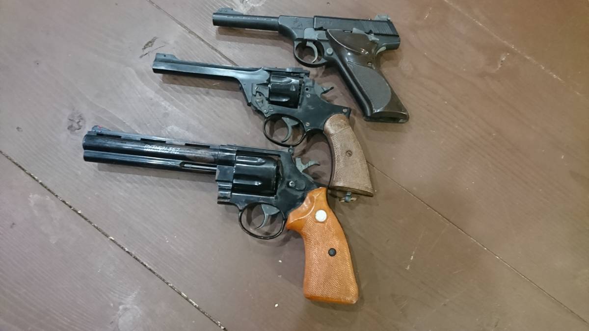 ジャンク MGC COLT CAL.22/MARUSHIN N22 M51 CAL.38/PYTHON 357 CTG モデルガン 3点 ...