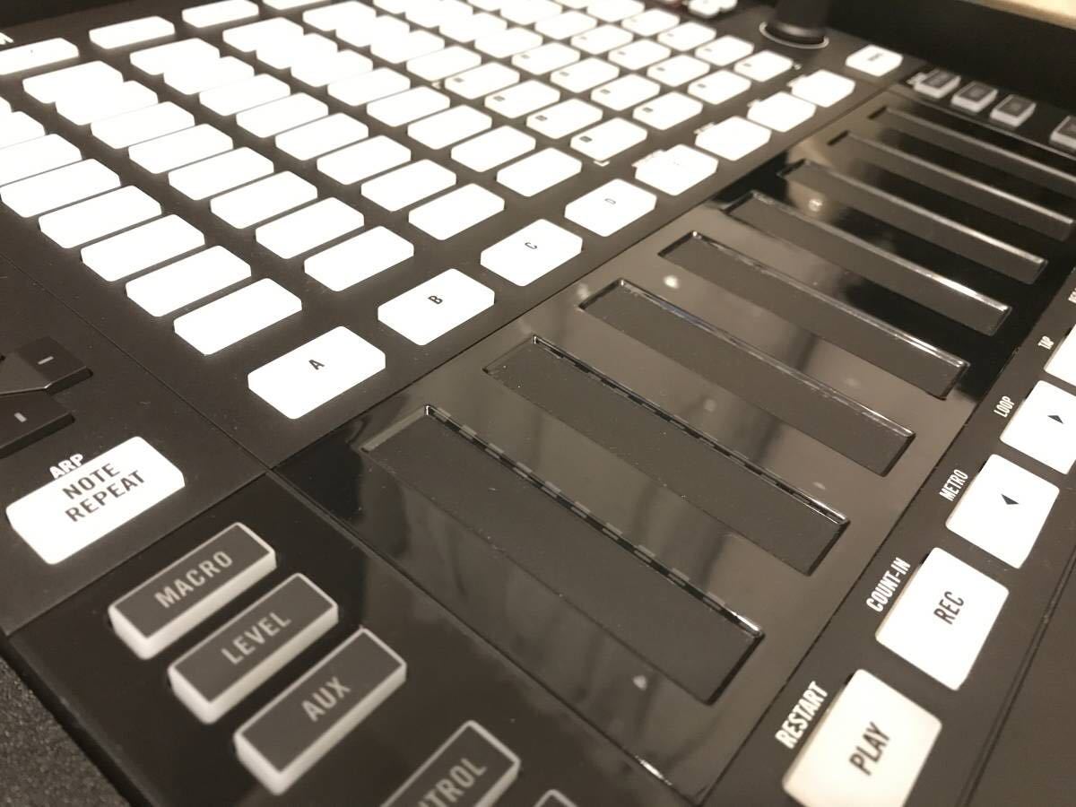 MASCHINE JAM + MASCHINE2 + KOMPLETE SELECT Native Instruments(MIDIキーボード ...