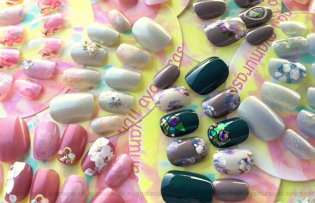 wnJS ネイル10コ 福袋 冬ネイル 2019新作 パーティードレスイベント#結婚式ブルーシルバーチェックホワイト#付け爪ハンドメイド(3D ...