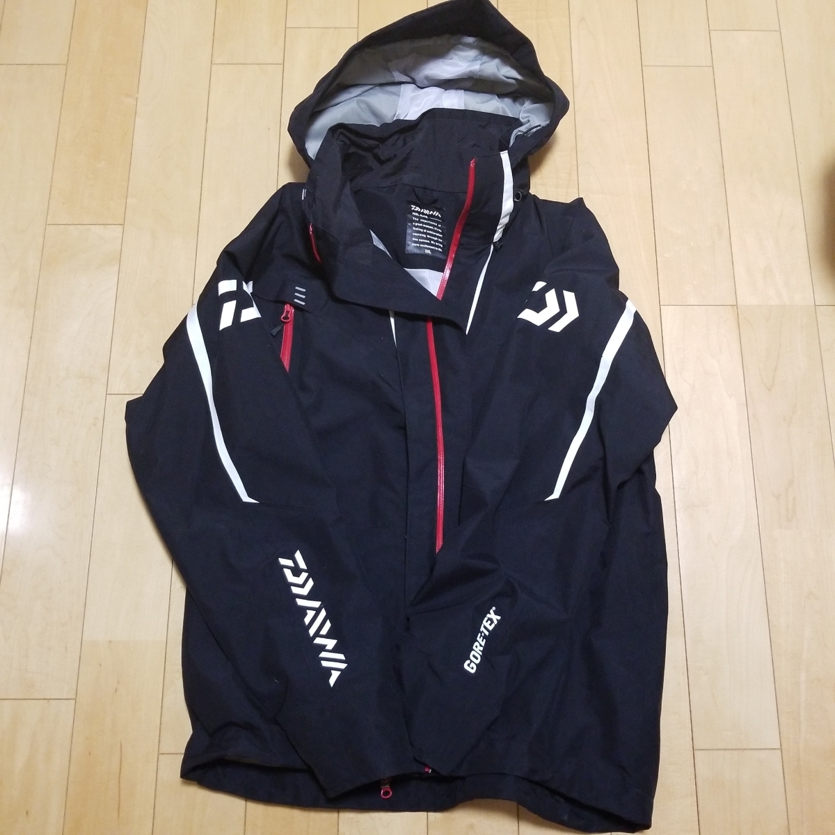 ダイワ ゴアテックスレインスーツ DR-1504 3XL(フィッシングスーツ)｜売買されたオークション情報、yahooの商品情報をアーカイブ公開 - オークファン（aucfan.com）