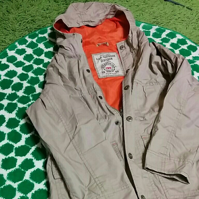GAP 130 ベージュ(130（125～134cm）)｜売買されたオークション情報、yahooの商品情報をアーカイブ公開 - オークファン（aucfan.com）