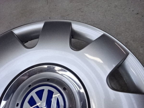 VW フォルクスワーゲン 純正 9C ニュービートル 16インチ ホイールキャップ 1枚 1C0 601 147 即納(純正品)｜売買された ...