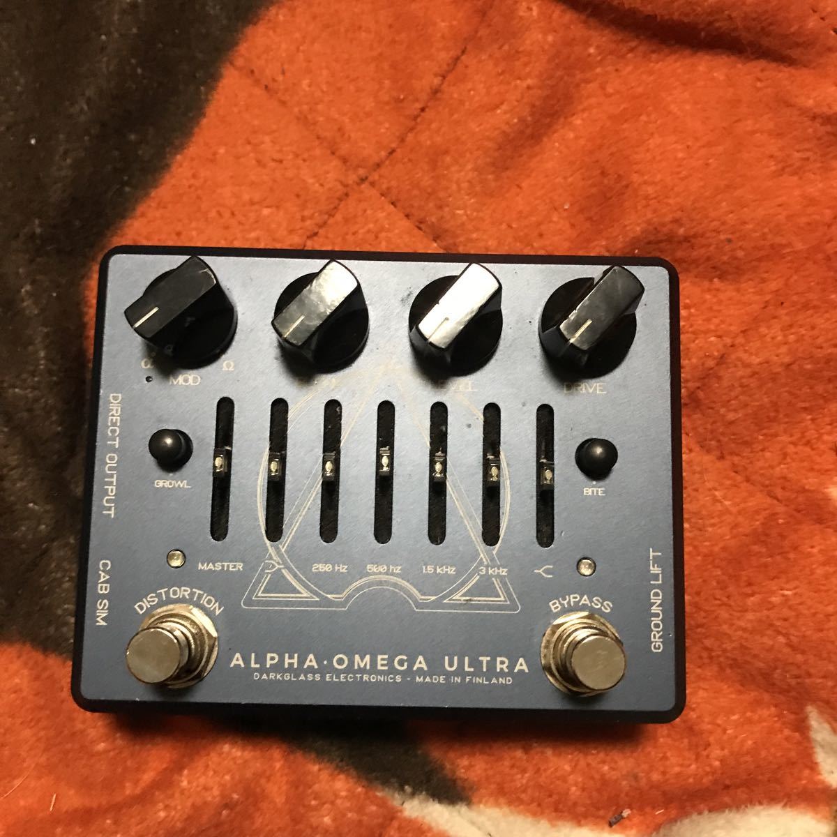 darkglass alphaomega ダークグラス アルファオメガ(ベースエフェクター)｜売買されたオークション情報、yahooの商品情報をアーカイブ公開 - オークファン（aucfan.com）