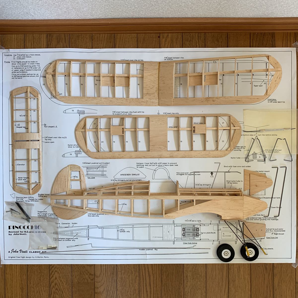 Cambrian Model Company製 PINOCCHIO 複葉機 ラジコン飛行機 生地完成(組立キット（エンジン）)｜売買された ...