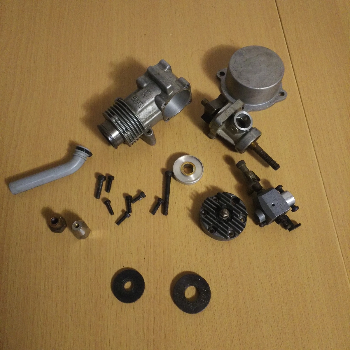 ジャンク ENYA SS40 Model 6301 ラジコン 飛行機 エンジン パーツ 部品(パーツ)｜売買されたオークション情報、yahoo ...