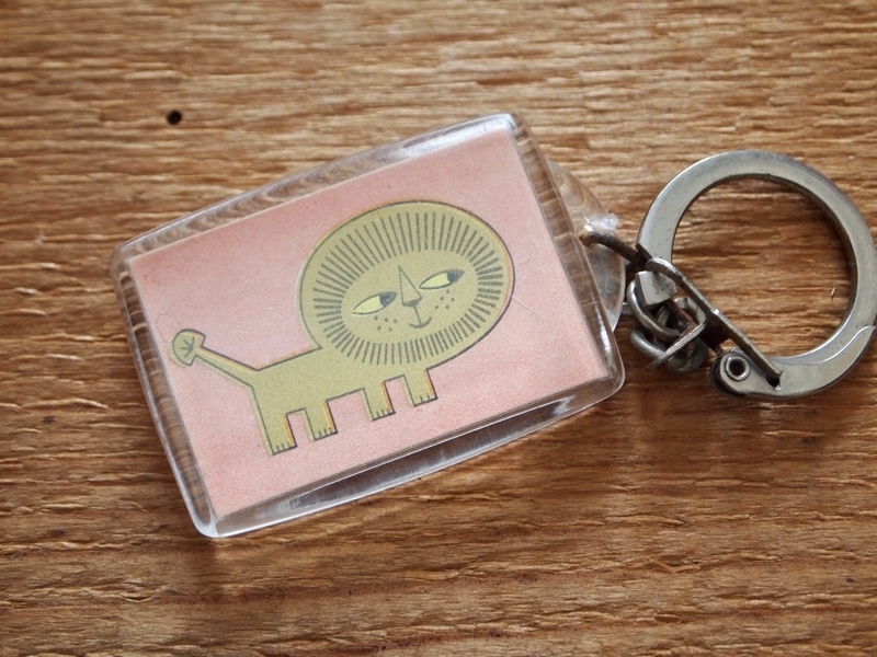 LE PROGRES キーホルダー savignac サヴィニャック ライオン 新聞 ノベルティ 雑貨 ブロカント アンティーク ヴィンテージ(一般)｜売買されたオークション情報、yahooの ...