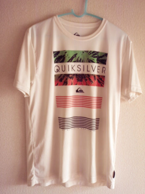 クィックシルバー Quicksilver ラッシュTシャツ Lサイズ(Lサイズ)｜売買されたオークション情報、yahooの商品情報をアーカイブ公開 - オークファン（aucfan.com）