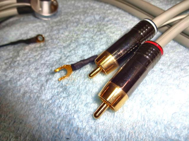 LINN リン AKURATE LP12のトーンアームAKITOアキト ￥259 200 に使用されるフォノケーブル 高音質(その他)｜売買さ ...