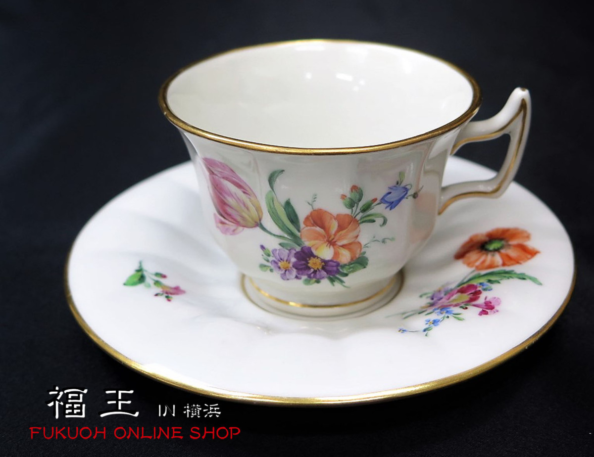 福王 〇 KPMベルリン王立磁器製陶所 カップ/ソーサー 花柄 2点 y07-571982(ベルリン王立磁器製陶所（KPM）)｜売買されたオークション情報、yahooの商品情報をアーカイブ公開 ...