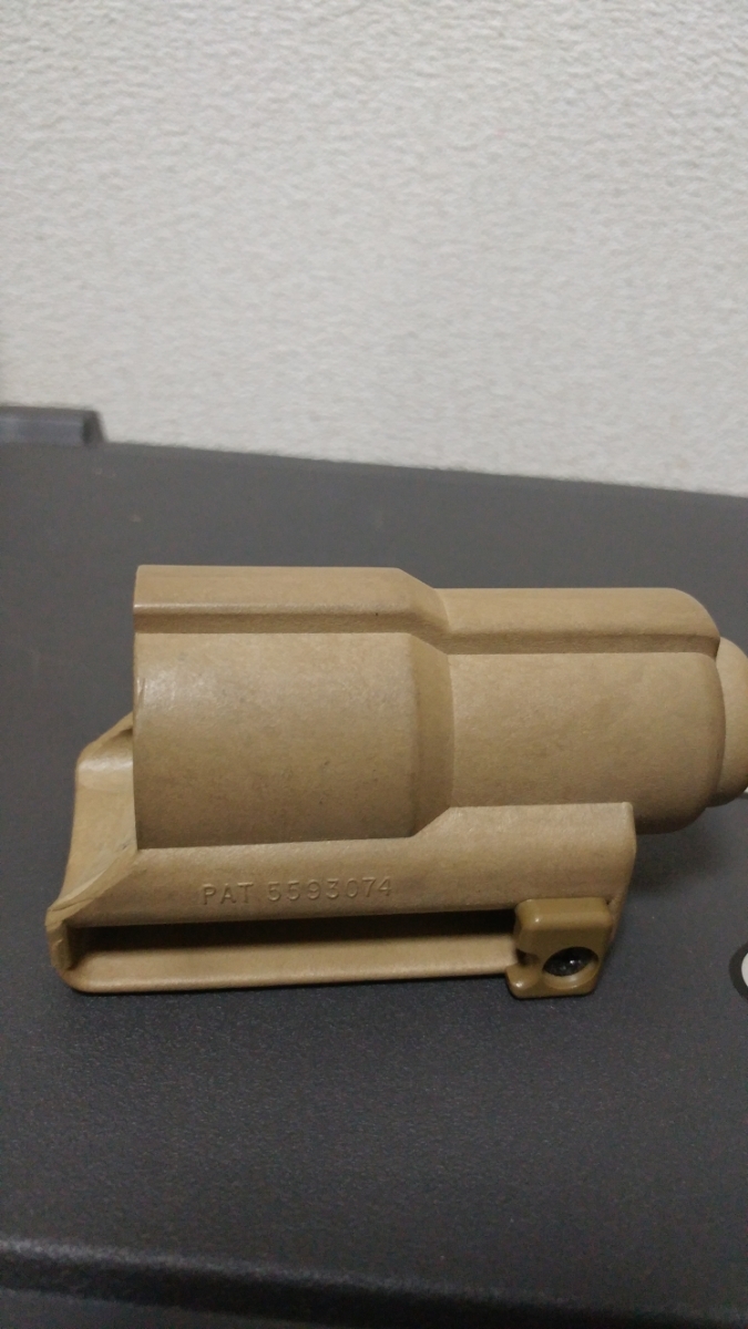 SUREFIRE 実物 V70 スピード ホルスター シュアファイア TAN 放出品(シュアファイヤー)｜売買されたオークション情報 ...