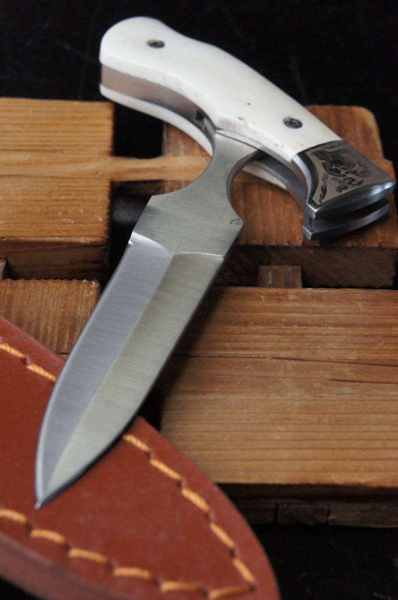 Theone Wood Push Dagger Knife/Necklace Knife Hand Stab Thorn Push Knife ...