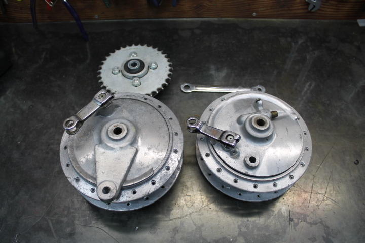 ブリジストン BS90用 ブレーキドラム EA1 EA2 BS50 CR110 GB1(その他)｜売買されたオークション情報、yahooの商品情報をアーカイブ公開 - オークファン ...