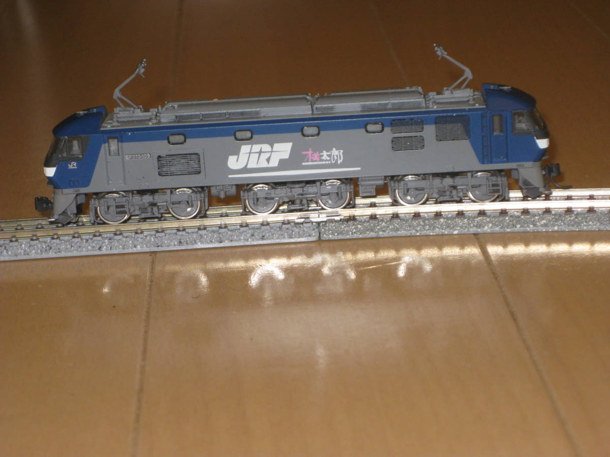9 Nゲージ トミックス 型番不明 JRF EF210 電気機関車 桃太郎 シングルアームパンタグラフ(電気機関車)｜売買されたオークション ...