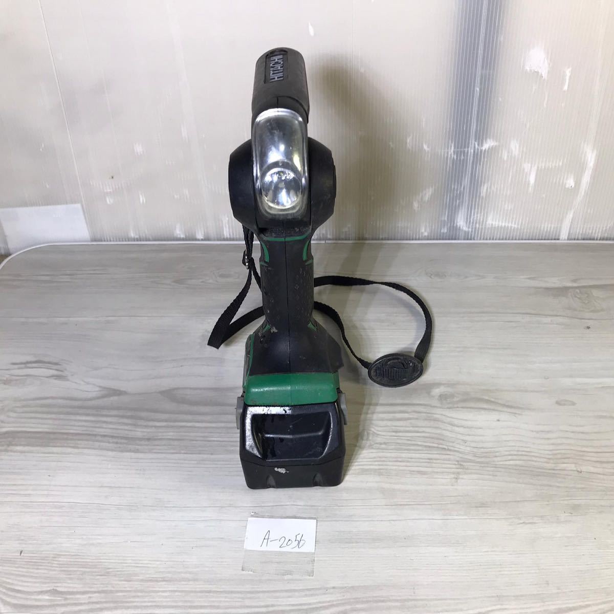 A2056 HITACHI UB18DJL コードレスワークライト 通電OK ジャンク(作業用照明一般)｜売買されたオークション情報 ...