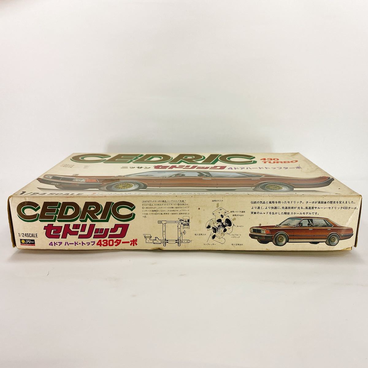 フジミ 未組立 1／24 CEDRIC 430 TURBO ニッサン セドリック 4ドアハードトップターボ インスタはムギ球 点灯 FA ...