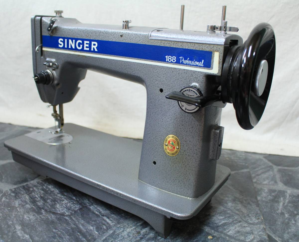 SINGERシンガー 188 Professional 工業用 ミシン/グレー系 本体のみ レトロ/ビンテージ(本体)｜売買されたオークション ...