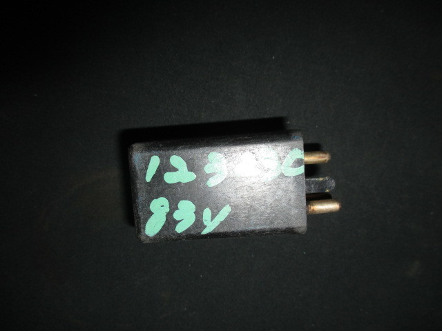 ベンツ W123 R107 ウインカー リレー 0008210963 部品取車両あり フラッシャー ハザード ターンシグナル 230E ...