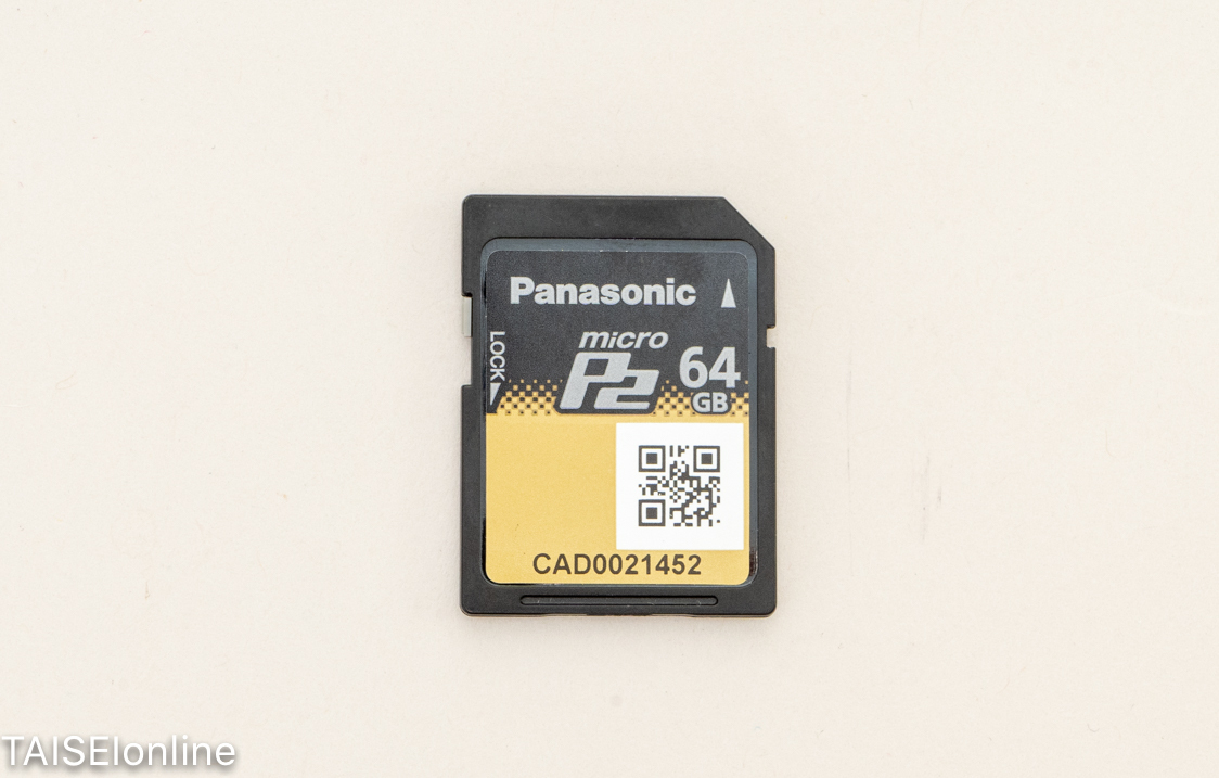 Panasonic AJ-P2M064AG No.2 micro P2 カード 64GB 中古品 20102109｜その他