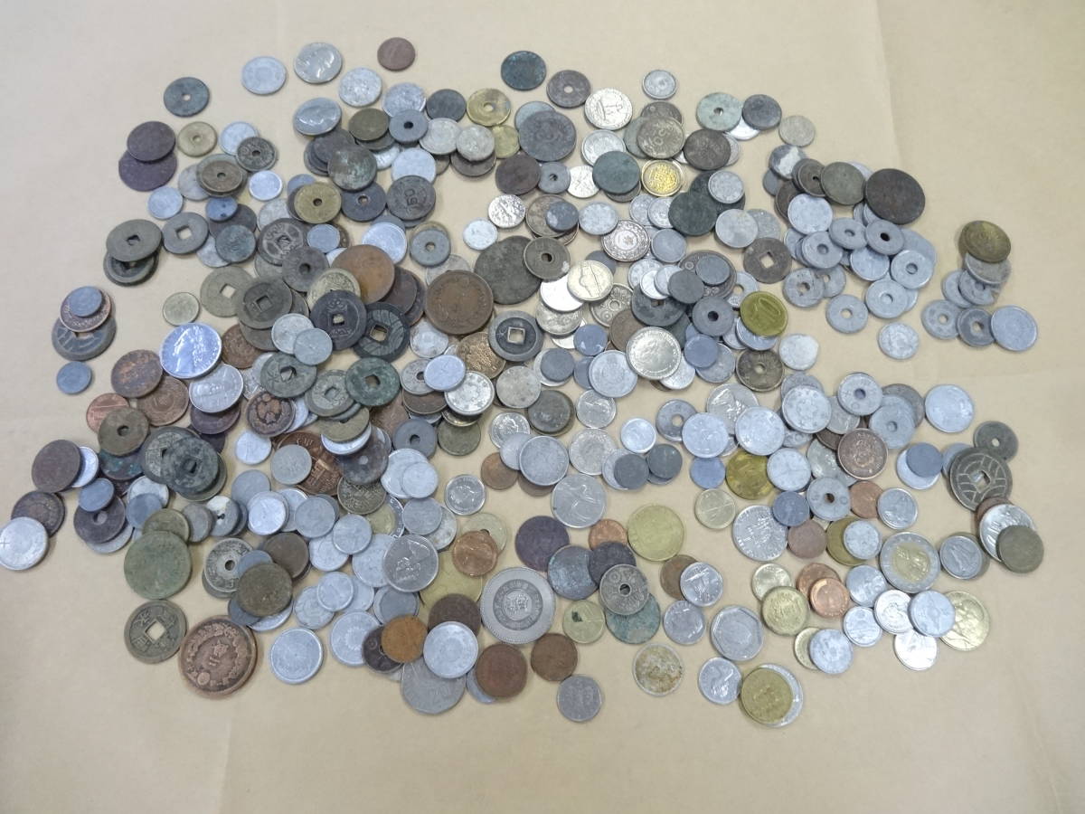 M2163 古銭 穴銭 コイン 一銭 五銭 十銭 日本 イタリア アメリカ など 約1.2kg まとめ(1銭)｜売買されたオークション情報、yahooの商品情報をアーカイブ公開 ...