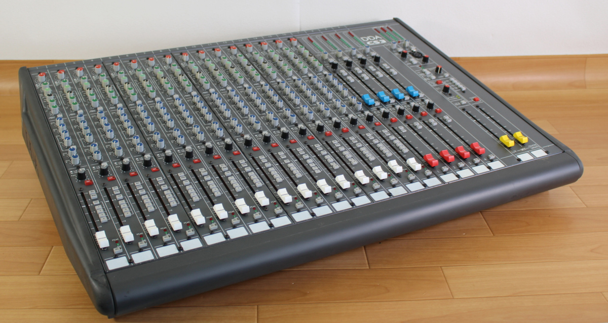 現状品 DDA CS3 16Chミキサー 英国製 電源部ケース付き 2742772(ミキサー)｜売買されたオークション情報、yahooの商品 ...