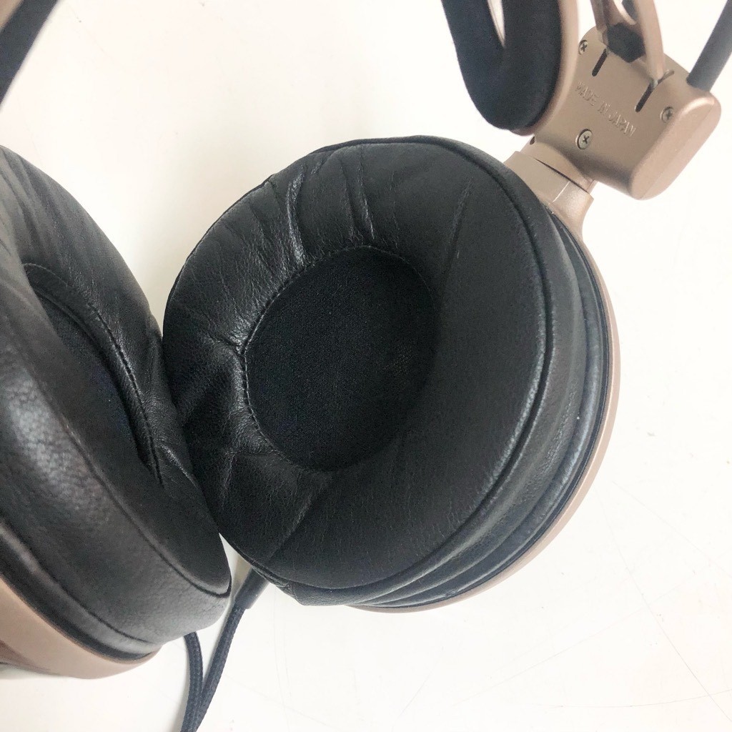 audio-technica オーディオテクニカ ヘッドホン 40周年記念モデル 元箱付き ATH-W2002 1000台限定モデル ...