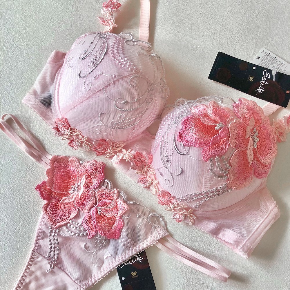 ワコール サルート 72G 待宵草 P-UPブラジャーE75 BTJ472 ソングM PTJ472 2点セット ピンク Tバック ショーツ 花刺繍 アップリケ(75)｜売買されたオークション ...