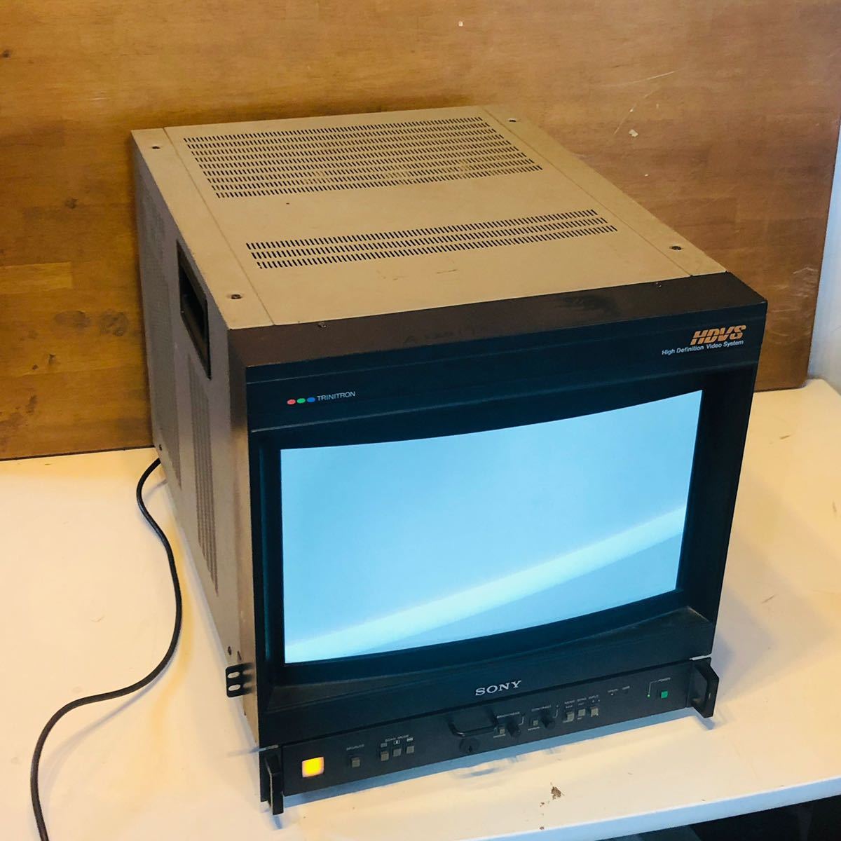 SONY：HDトリニトロンカラー ビデオモニター HDM-2030 電源問題なし(ブラウン管)｜売買されたオークション情報、yahooの商品 ...