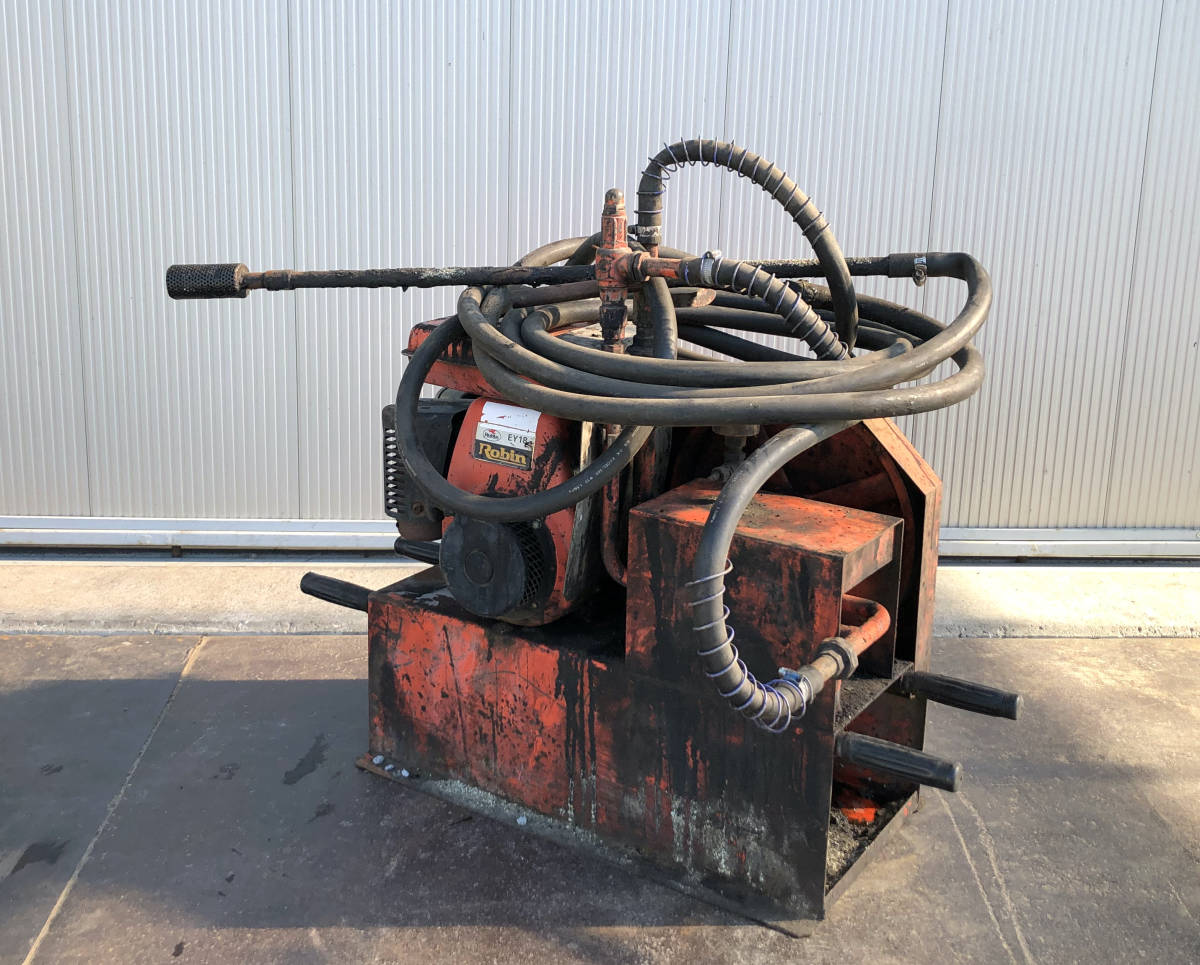 アスファルト 乳剤 スプレーヤー 舗装 建設機械 ロビン エンジン EY18 現状出品(その他)｜売買されたオークション情報、yahooの商品情報をアーカイブ公開 - オークファン ...