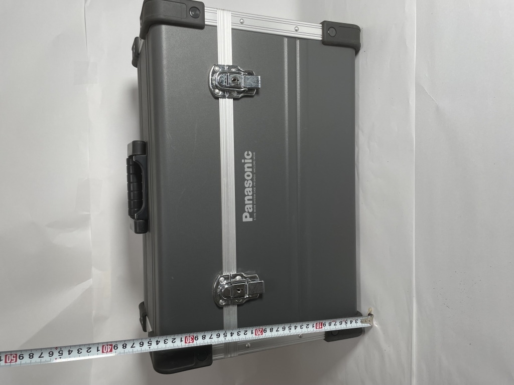 Panasonic NV-M10000 S-VHS 2CCD 光学X10 昭和レトロ 付属品多数(その他)｜売買されたオークション情報 ...