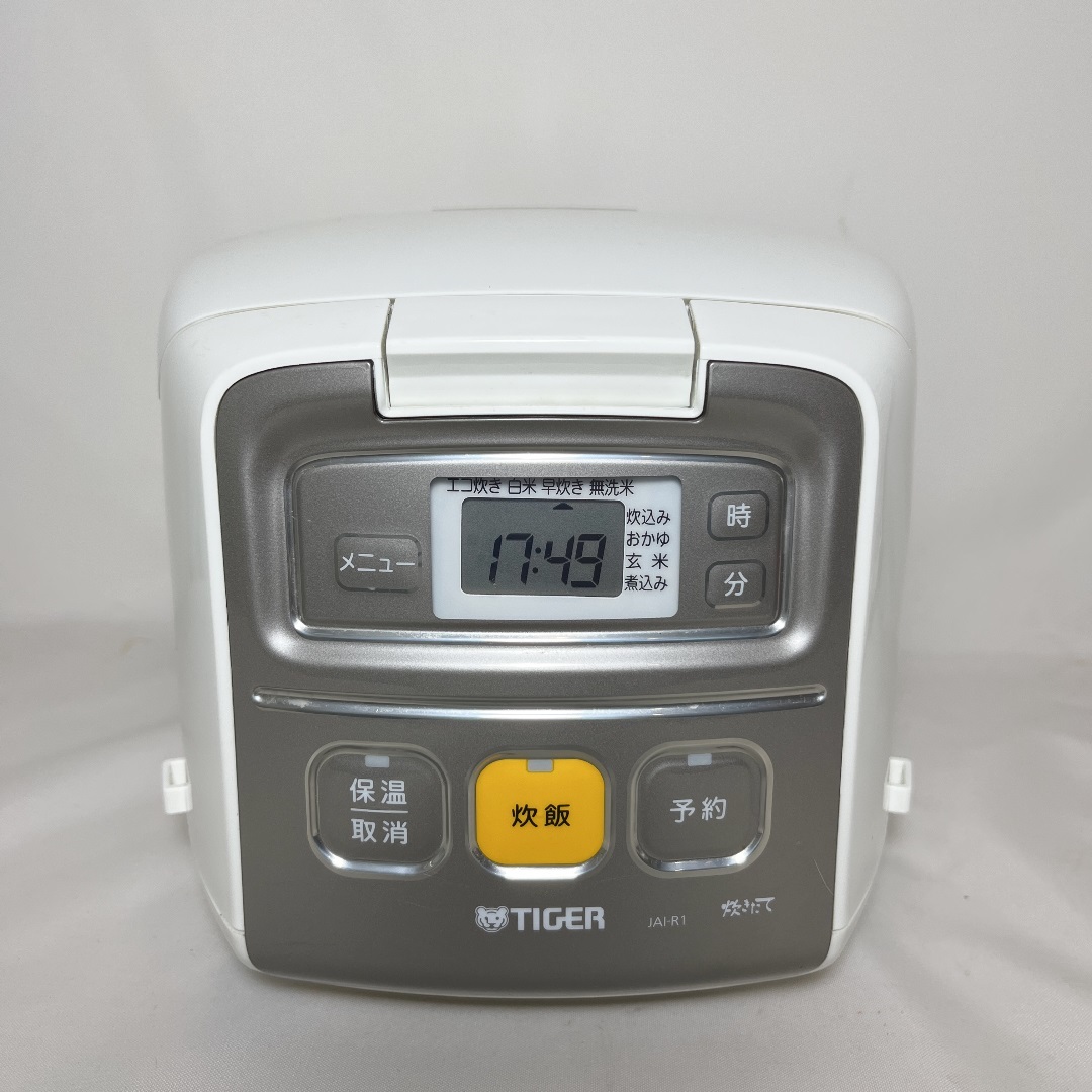 TIGER タイガー マイコン炊飯器／炊飯ジャー 炊きたて 3合炊き JAI-R551 ホワイト ①(マイコン)｜売買されたオークション情報 ...