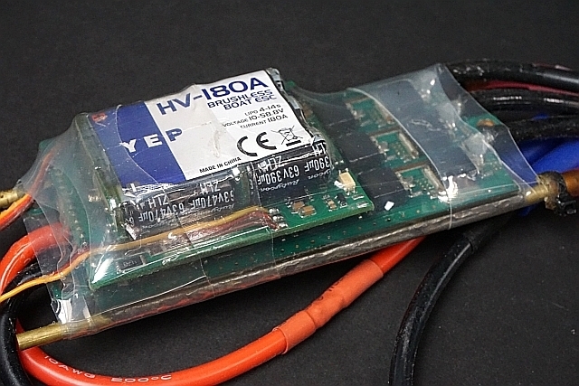 HobbyKing YEP HV-180A 4-14S 10-58.8V RC ボート用 ブラシレスアンプ スピードコントローラー(船、ボート ...