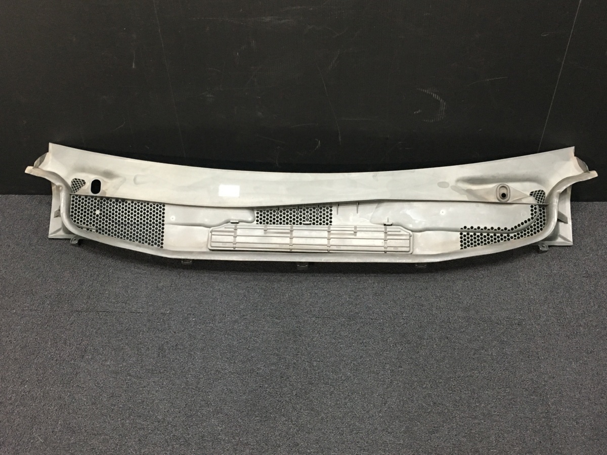 17 W245 B170スポーツ カウルトップ 1698300413 Bクラス 黒191 H21.1月 60575km(その他)｜売買された ...