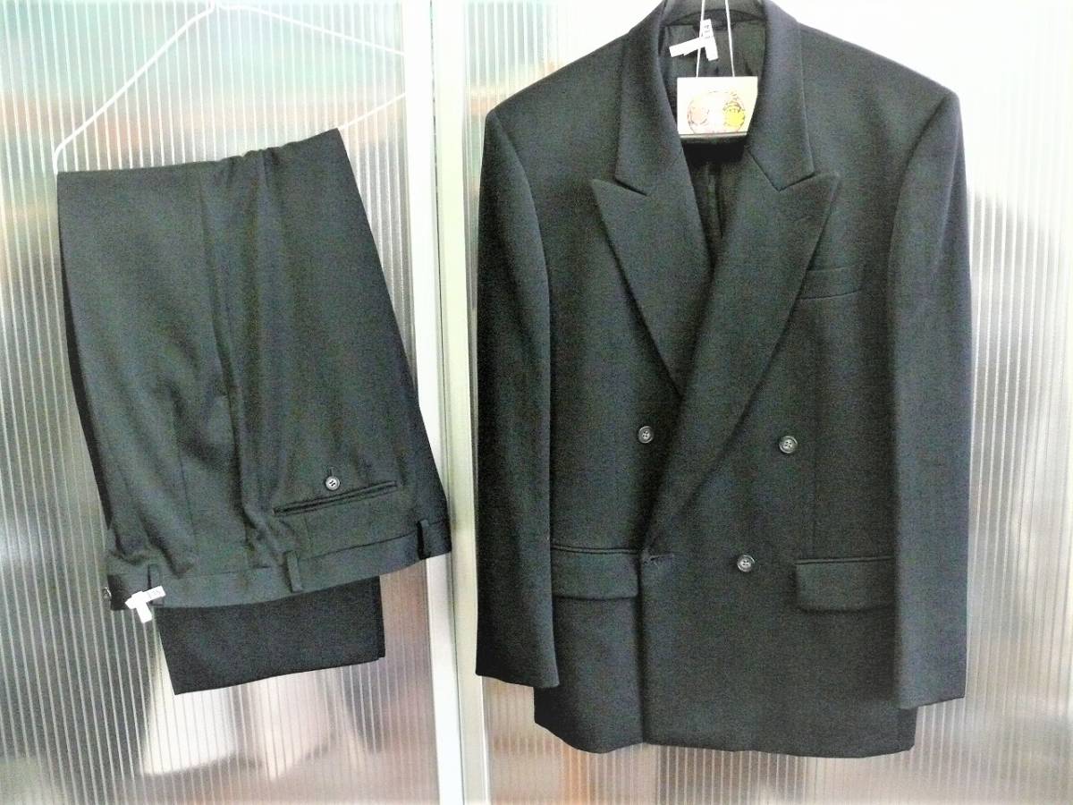 LANVIN ランバン ダブルブラックスーツ ウルトラブラック サイズL位 LANVIN Studio 略礼服(ブラックスーツ)｜売買されたオークション情報、yahooの商品情報をアーカイブ ...