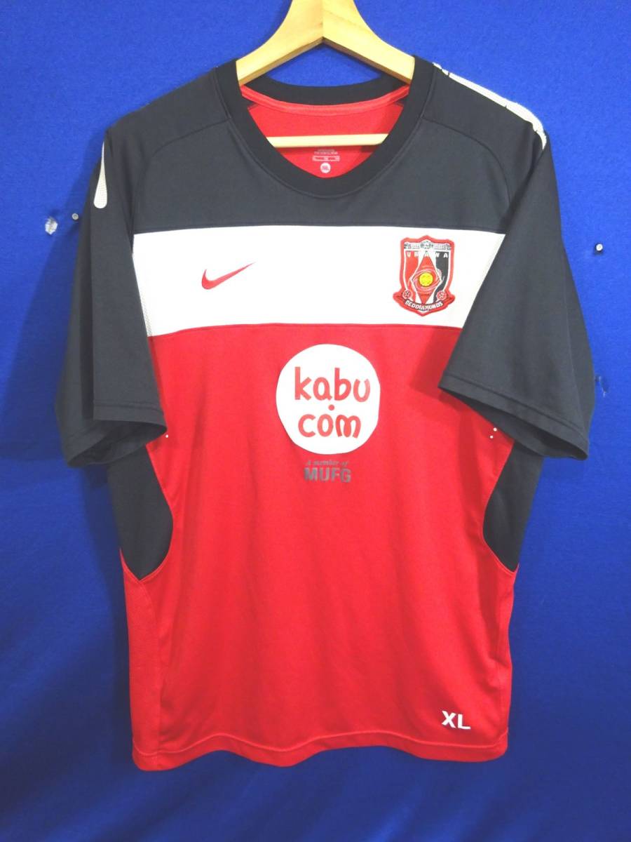 100円スタート ka_5270 NIKE ナイキ 浦和レッズ 選手支給 プラクティスシャツ XL(実使用、サイン入りウエア)｜売買されたオークション情報、yahooの商品情報をアーカイブ公開 ...