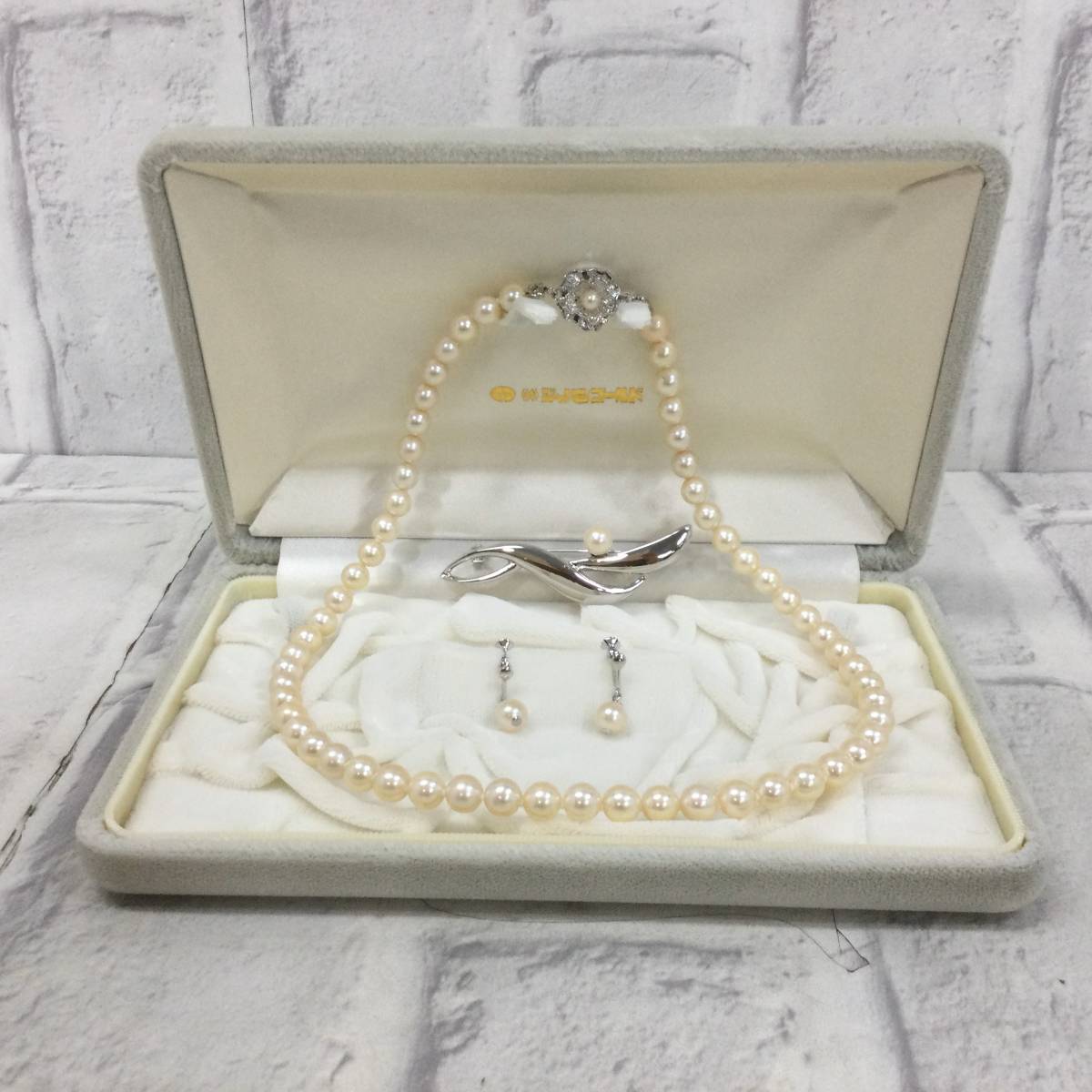 アクセサリー パールアクセサリー 3点セット ネックレス イヤリング ブローチ T7-477(その他)｜売買されたオークション情報、yahooの商品情報をアーカイブ公開 - オークファン ...