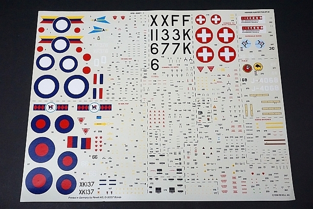 Revell レベル 1/32 HAWKER HUNTER FGA.9 / MK/58 ホーカーハンター ジェット戦闘機 イギリス 04703 ...