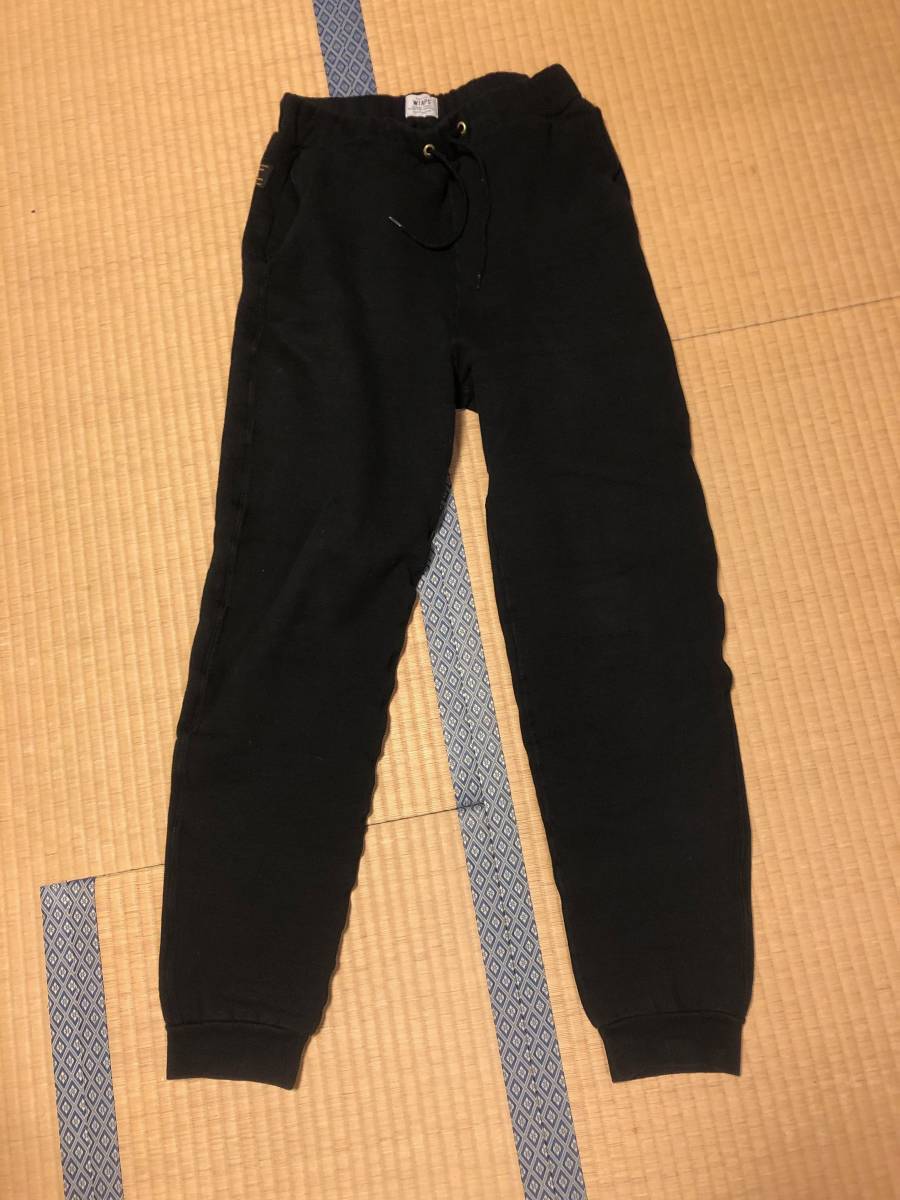 w taps スウェットパンツ 黒 M(ボトムス)｜売買されたオークション情報、yahooの商品情報をアーカイブ公開 - オークファン（aucfan.com）