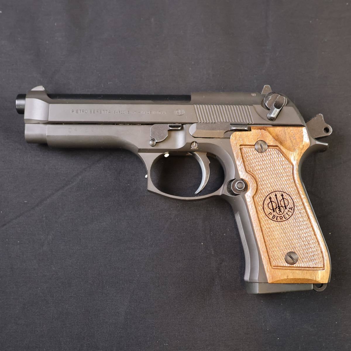 MGC ベレッタ M92F ガスガン #S225(ガスガン)｜売買されたオークション情報、yahooの商品情報をアーカイブ公開 ...