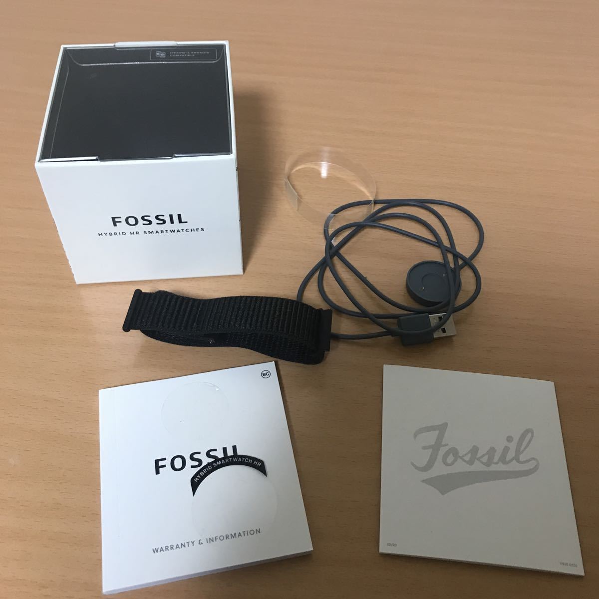 754-0161 FOSSIL フォッシル HYBRID HR スマートウォッチ 腕時計 黒 ブラック DW8F5 FTW7027 み(フォッ ...