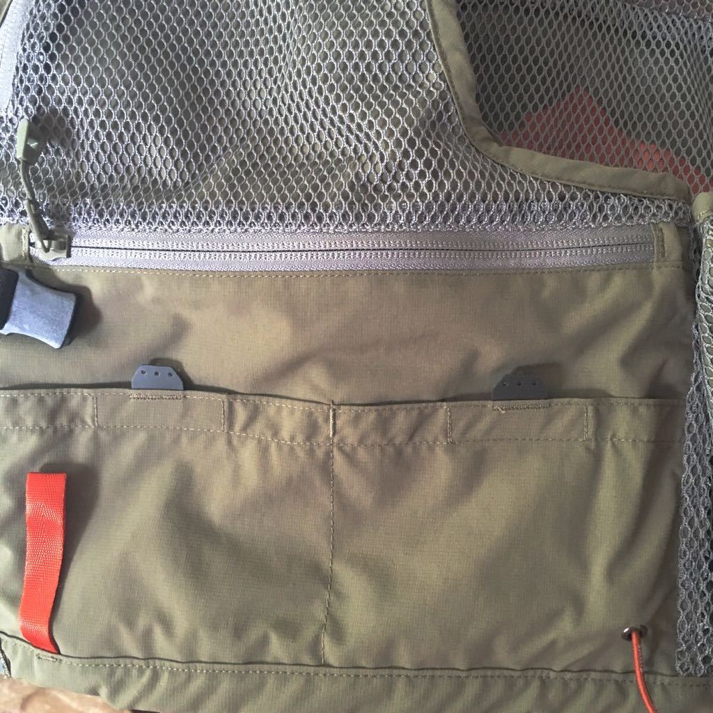 SIMMS シムス GUIDE ガイド ベスト Sサイズ(ベスト)｜売買されたオークション情報、yahooの商品情報をアーカイブ公開 - オークファン（aucfan.com）