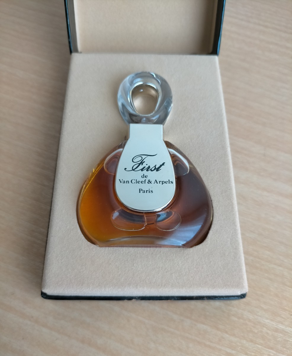 残量多 Van Cleef＆Arpels ヴァンクリーフ&アーペル パヒューム フレグランス 香水 15ml(その他)｜売買されたオークション情報、yahooの商品情報をアーカイブ公開 ...