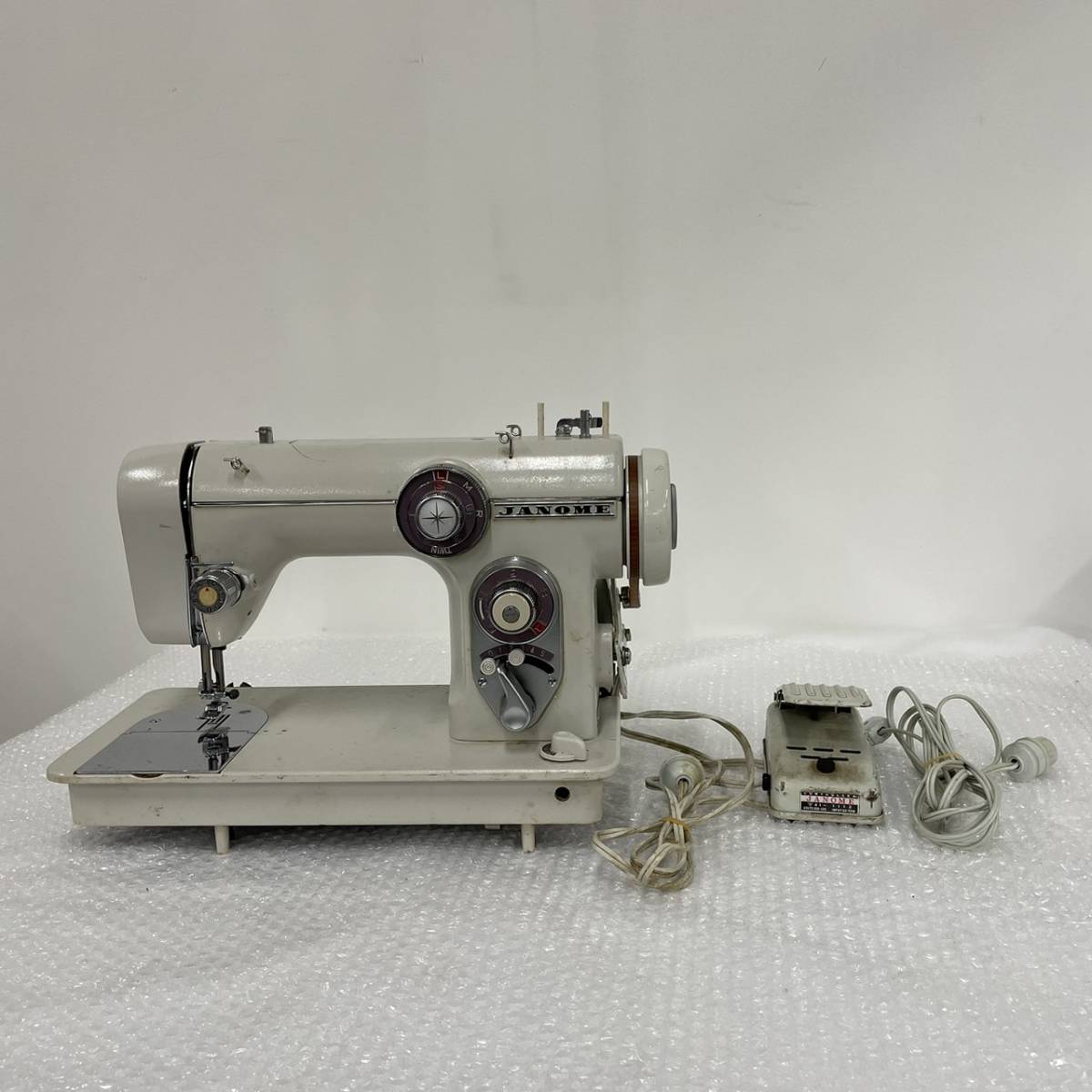Z5703 093 -204/TY3000 名古屋 JANOME ジャノメ JANOME-18 MODEL 672 ミシン(ジャノメ)｜売買さ ...