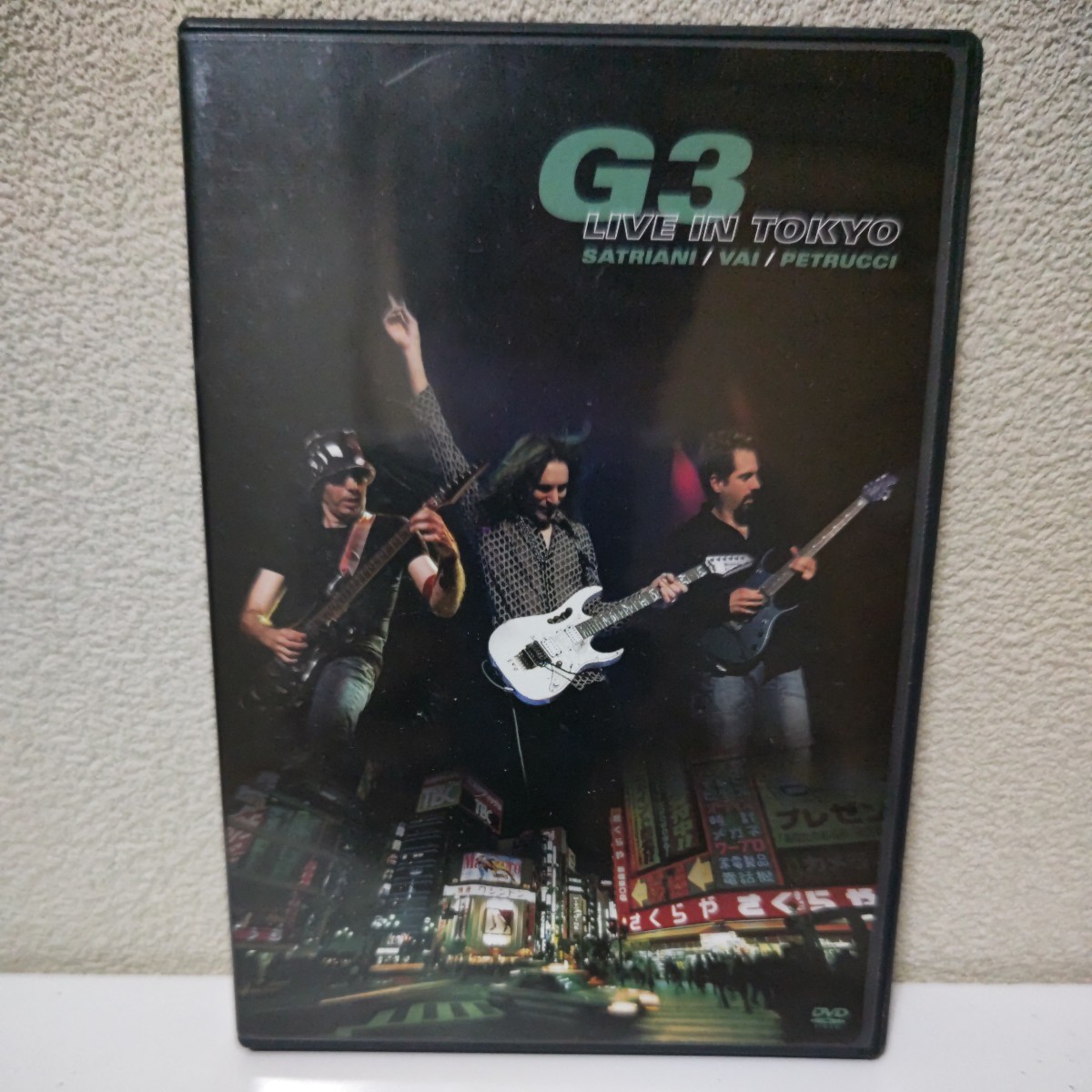 G3/Live in Tokyo 輸入盤DVD ジョー サトリアーニ スティーヴ ヴァイ ジョン ペトルーチ(ロック、ポップス（洋楽）)｜売買 ...