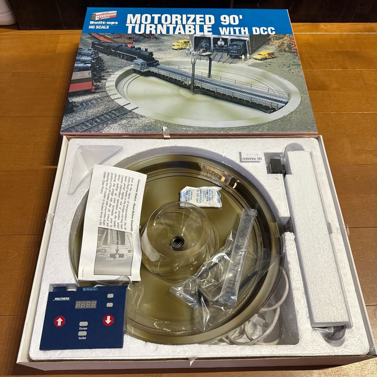 HOゲージ ターンテーブル WALTHERS CORNERSTONE SERIES Built-ups HO SCALE MOTORIZED ...