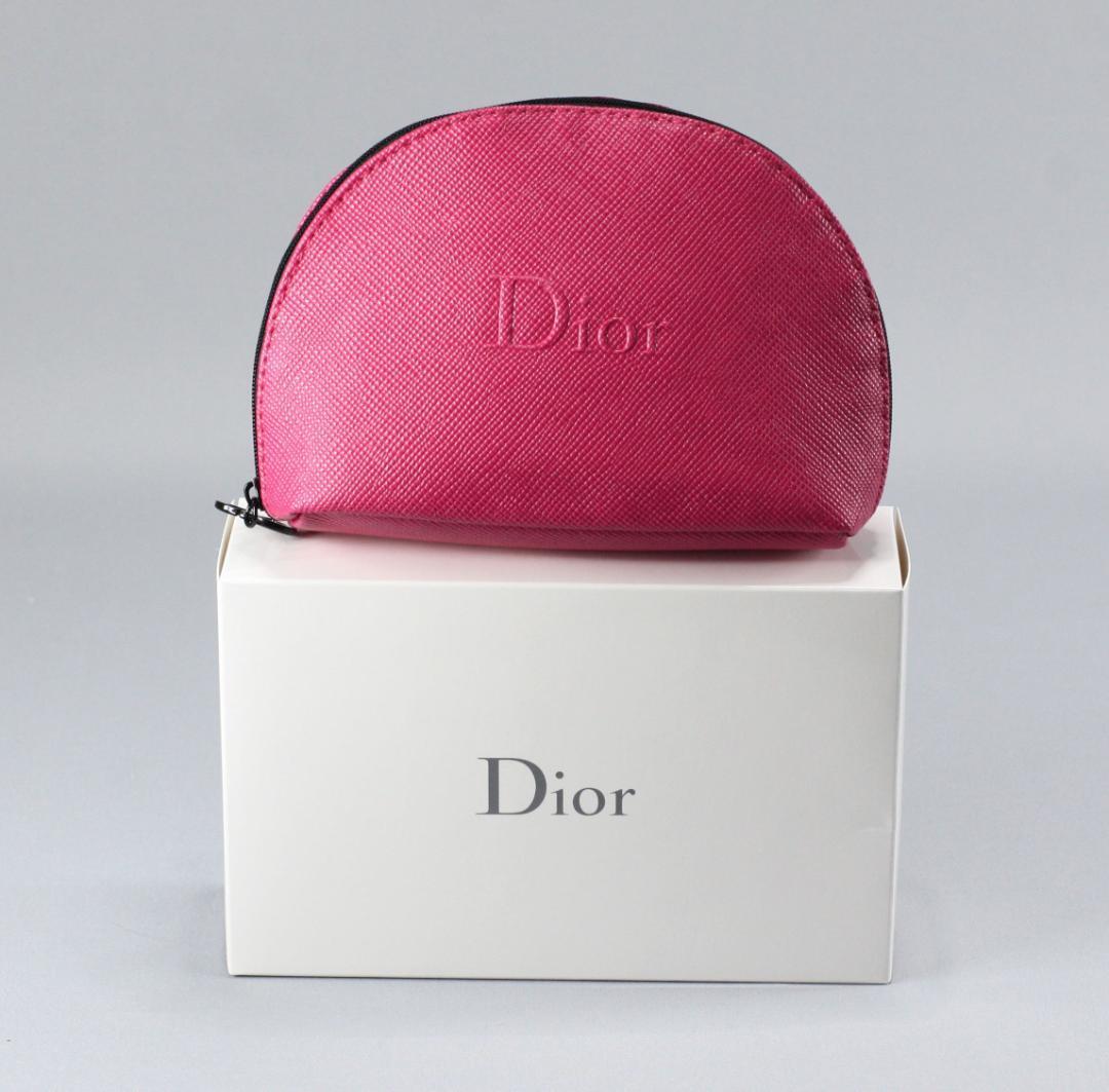 drppnk4 本物箱付き Dior ディオール ノベルティポーチ(服飾小物)｜売買されたオークション情報、yahooの商品情報をアーカイブ公開 - オークファン（aucfan.com）