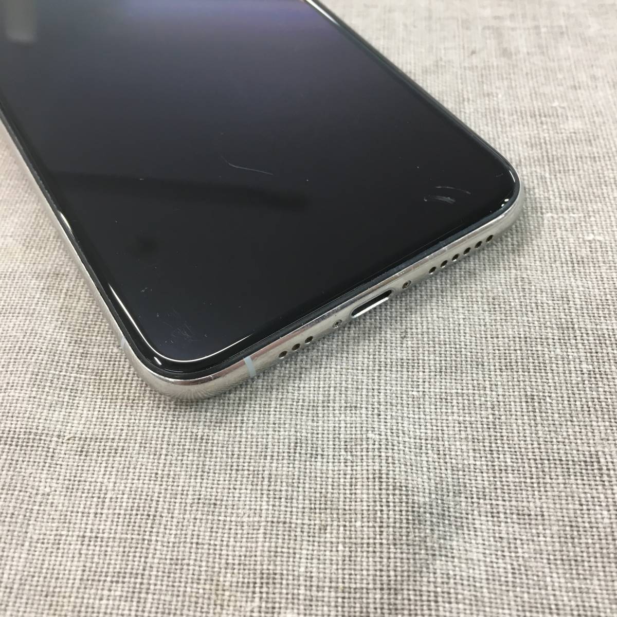 ジャンク品 iPhoneXS A2098 NTAX2J/A 64GB シルバー(iPhone)｜売買されたオークション情報、yahooの商品 ...