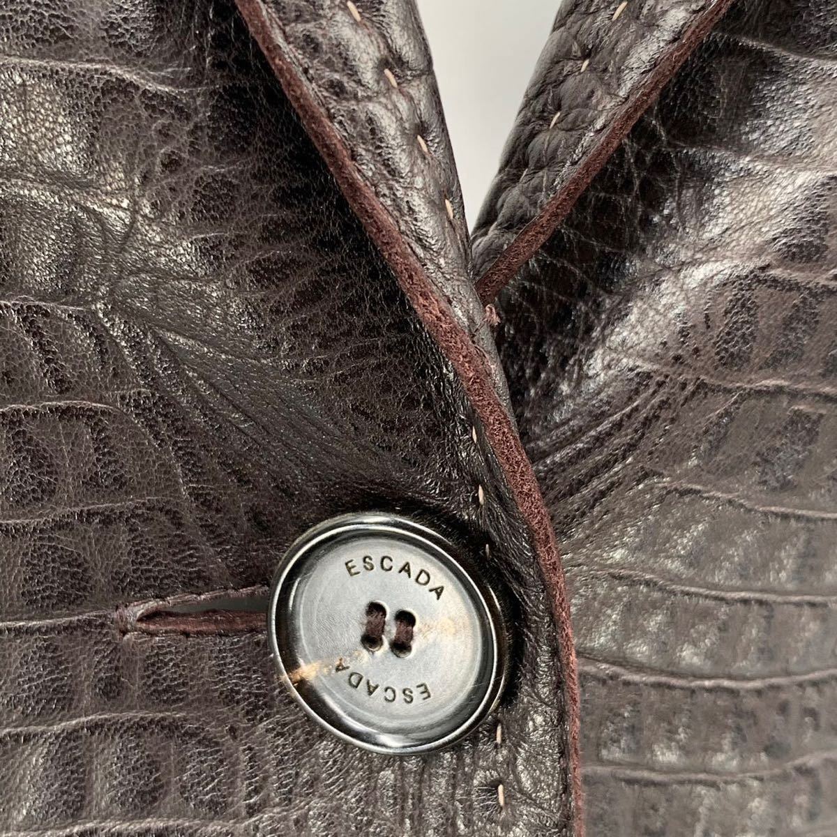 ESCADA エスカーダ ジャケット クロコ押し型 34(エスカーダ)｜売買されたオークション情報、yahooの商品情報をアーカイブ公開 - オークファン（aucfan.com）