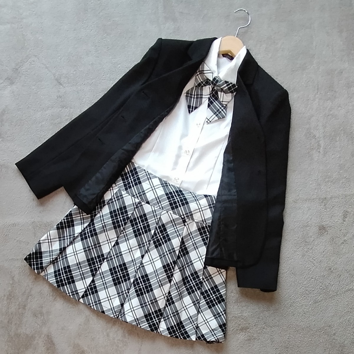 165_160_フォーマル_スーツ_セレモニー_セット_卒服_制服風_XOXO_キスキス_卒業式_コーディネート(160（155cm～）以上)｜売買されたオークション情報、yahooの商品情報 ...