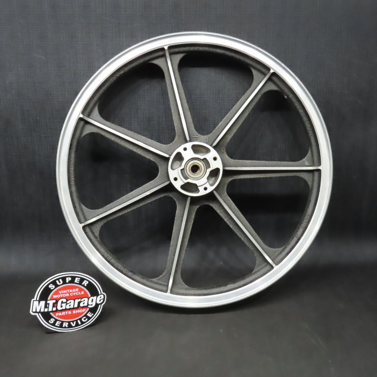 カワサキ Z400LTD KZ400H フロントホイール 19×1.85 140 USA-F-079(フロント)｜売買されたオークション情報、yahooの商品情報をアーカイブ公開 ...