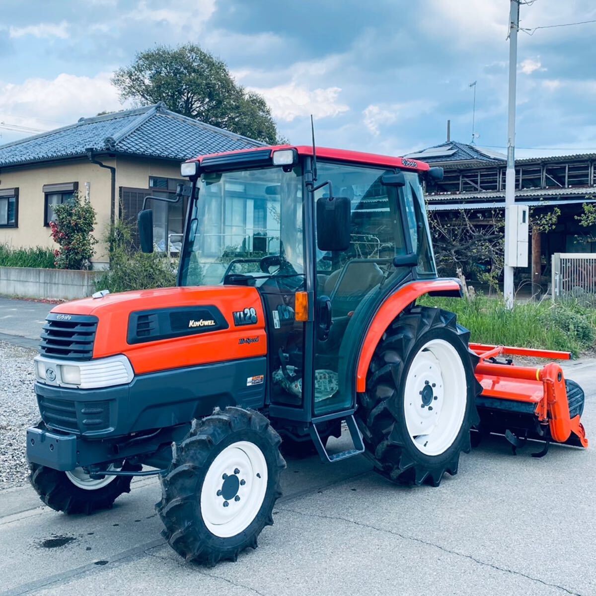 クボタトラクターKL28ハイスピード##28馬力##エアコンキャビン付き##847時間##クボタロータリー付き(パーツ)｜売買されたオークション情報、yahooの商品情報をアーカイブ公開 ...